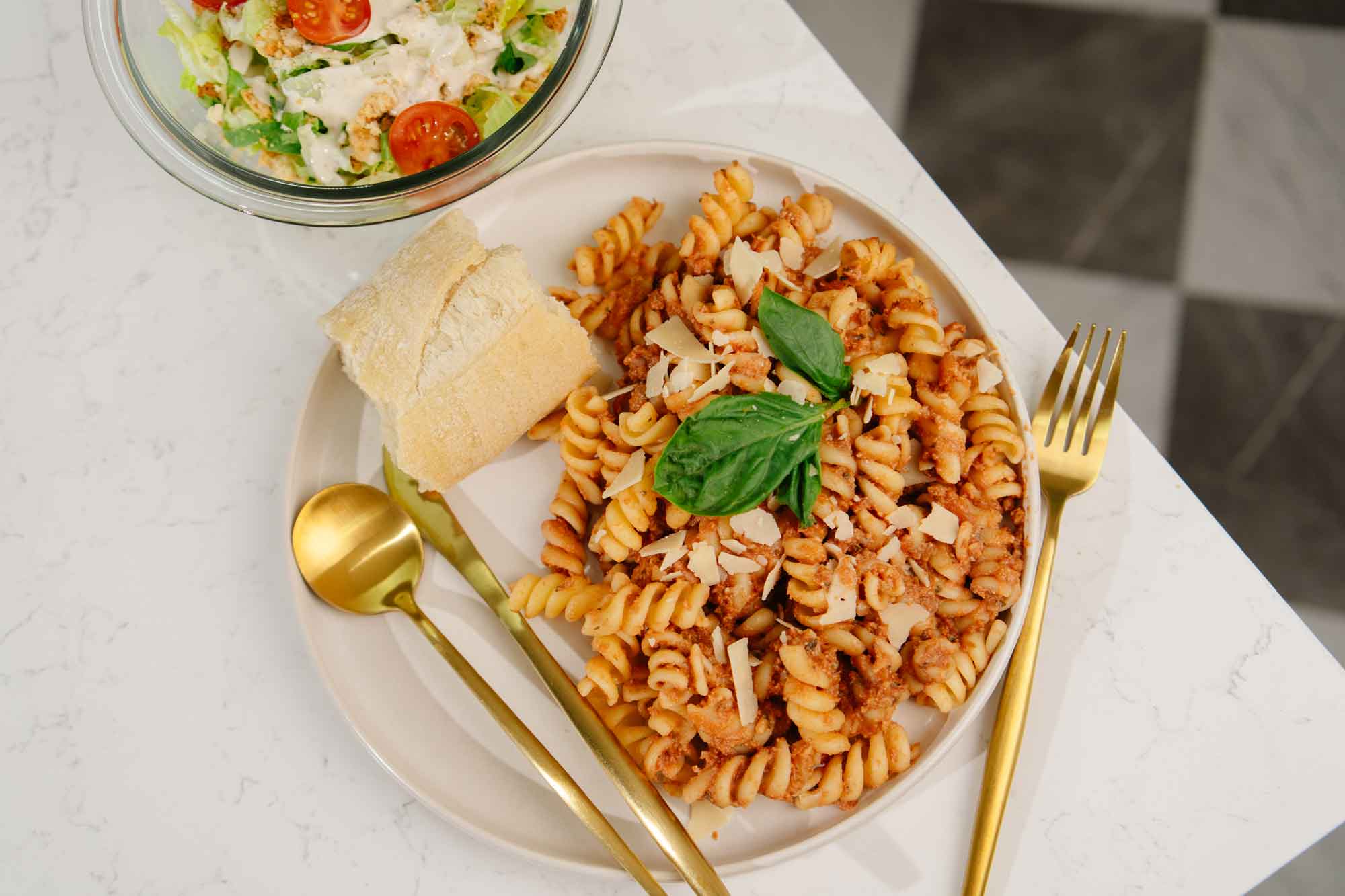 Delicious Cheesy Beef Marinara - Beehive Meals